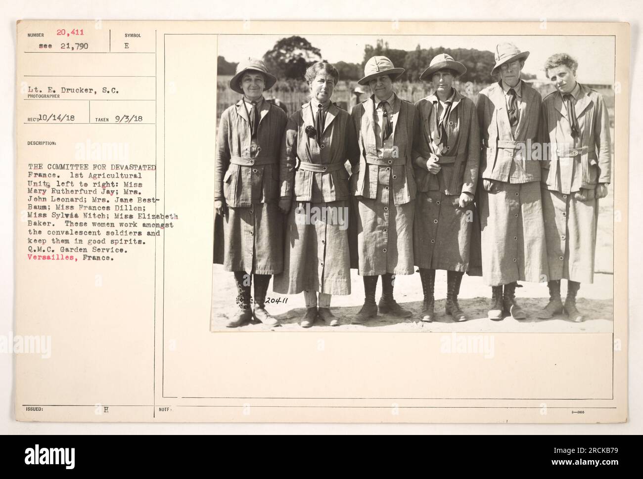 Elizabeth baker military activities hi-res stock photography and images ...