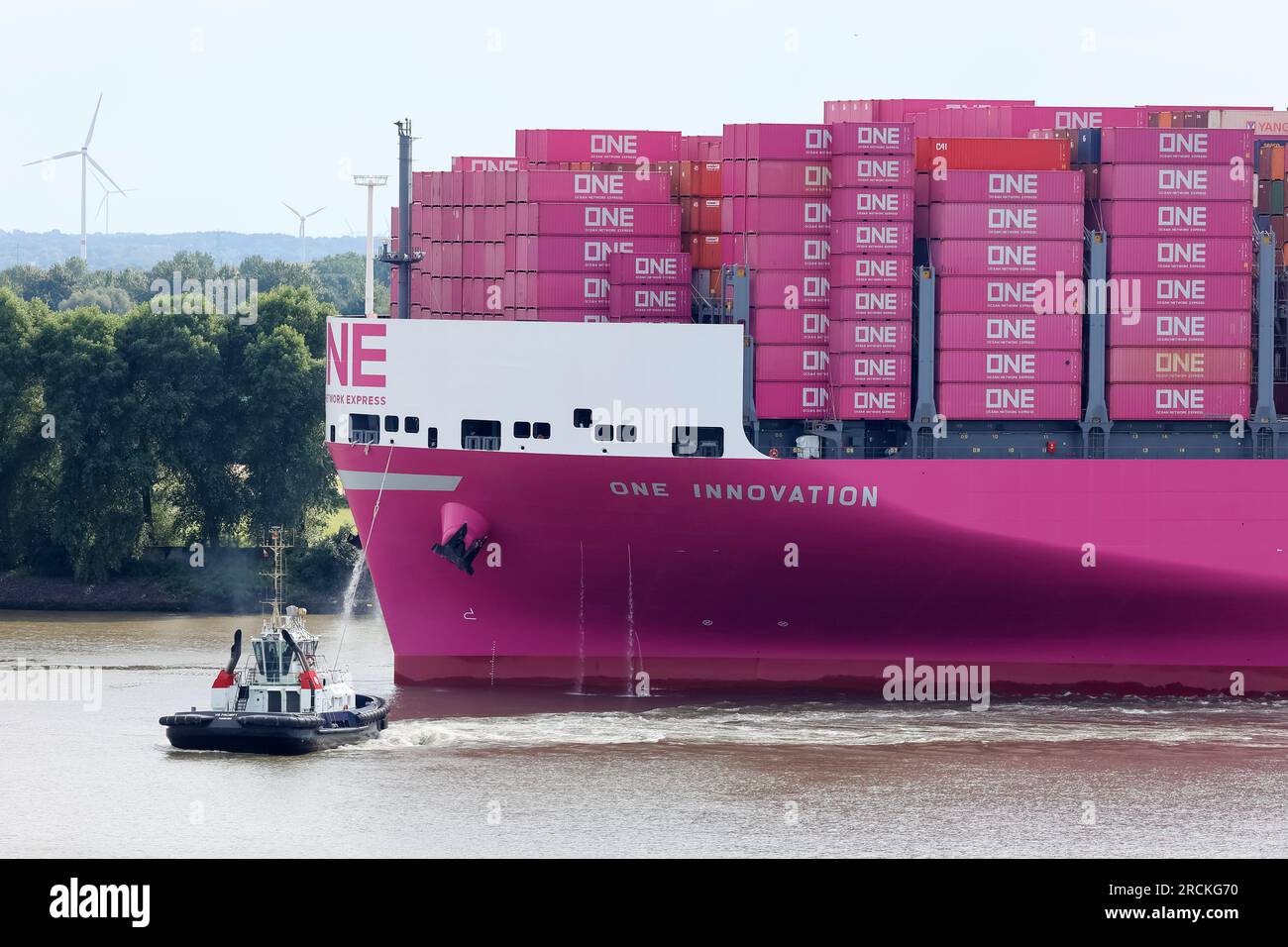 Hamburg, Germany. 15th July, 2023. The container ship "One Innovation ...