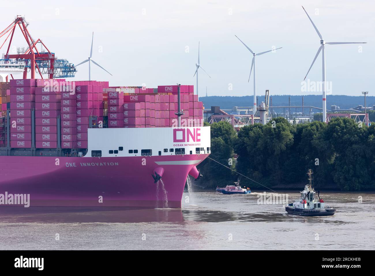 Hamburg, Germany. 15th July, 2023. The container ship "One Innovation ...