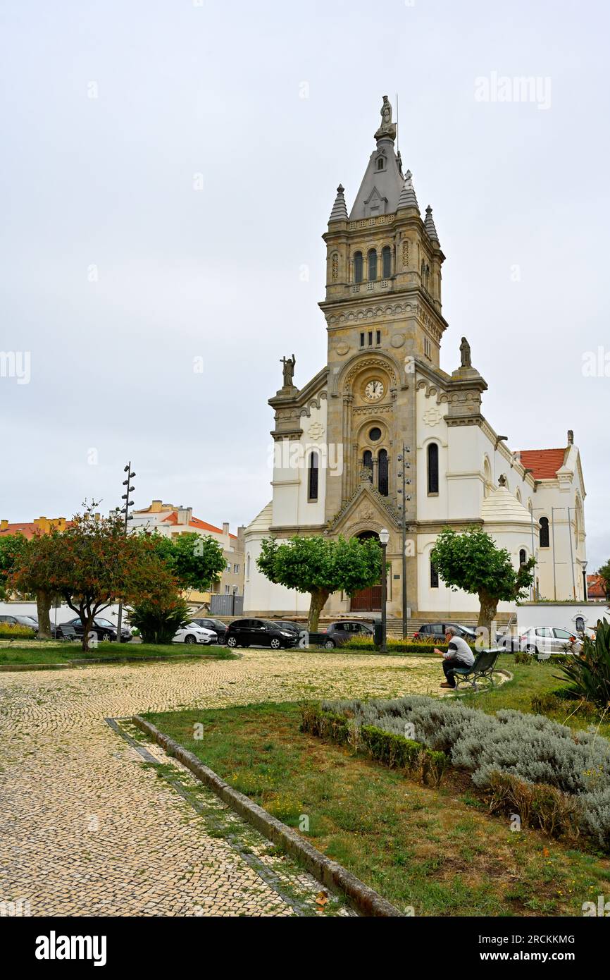Catholic parish church, Igreja Paroquial de Espinho, in city center of ...