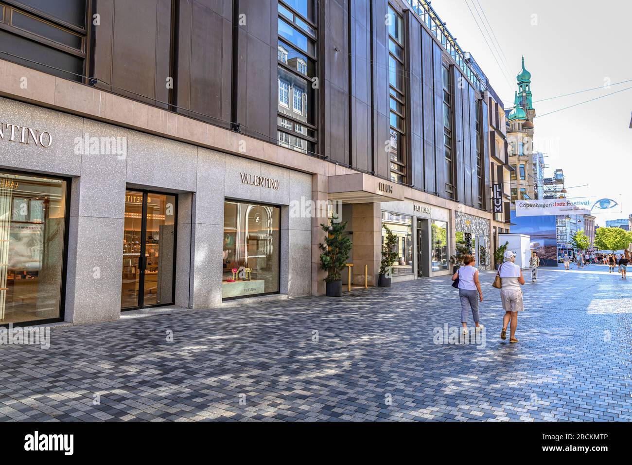 Illum fashion shopping center with expensive brands in Copenhagen ...