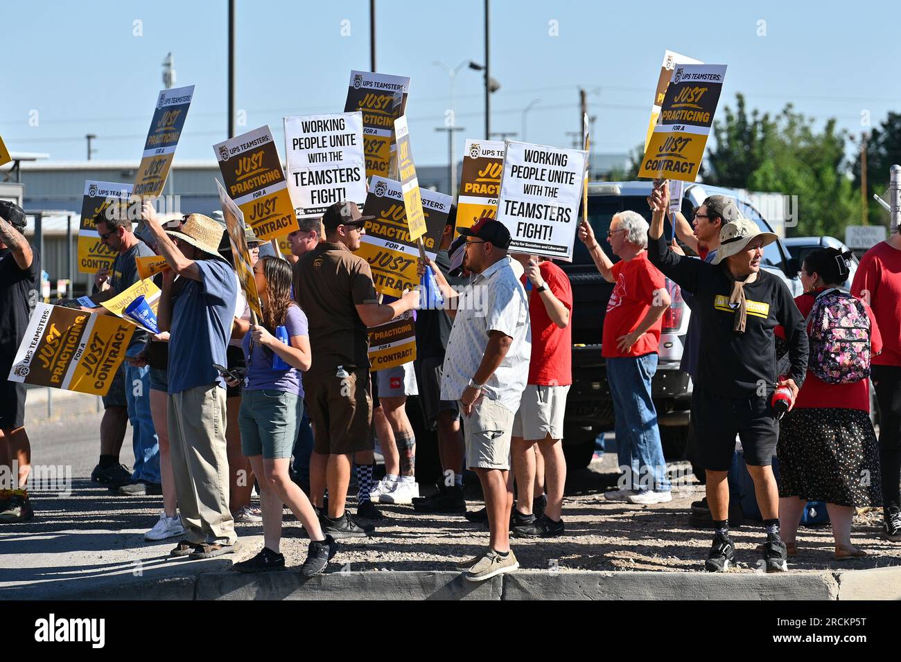 Practice picket hi-res stock photography and images - Alamy