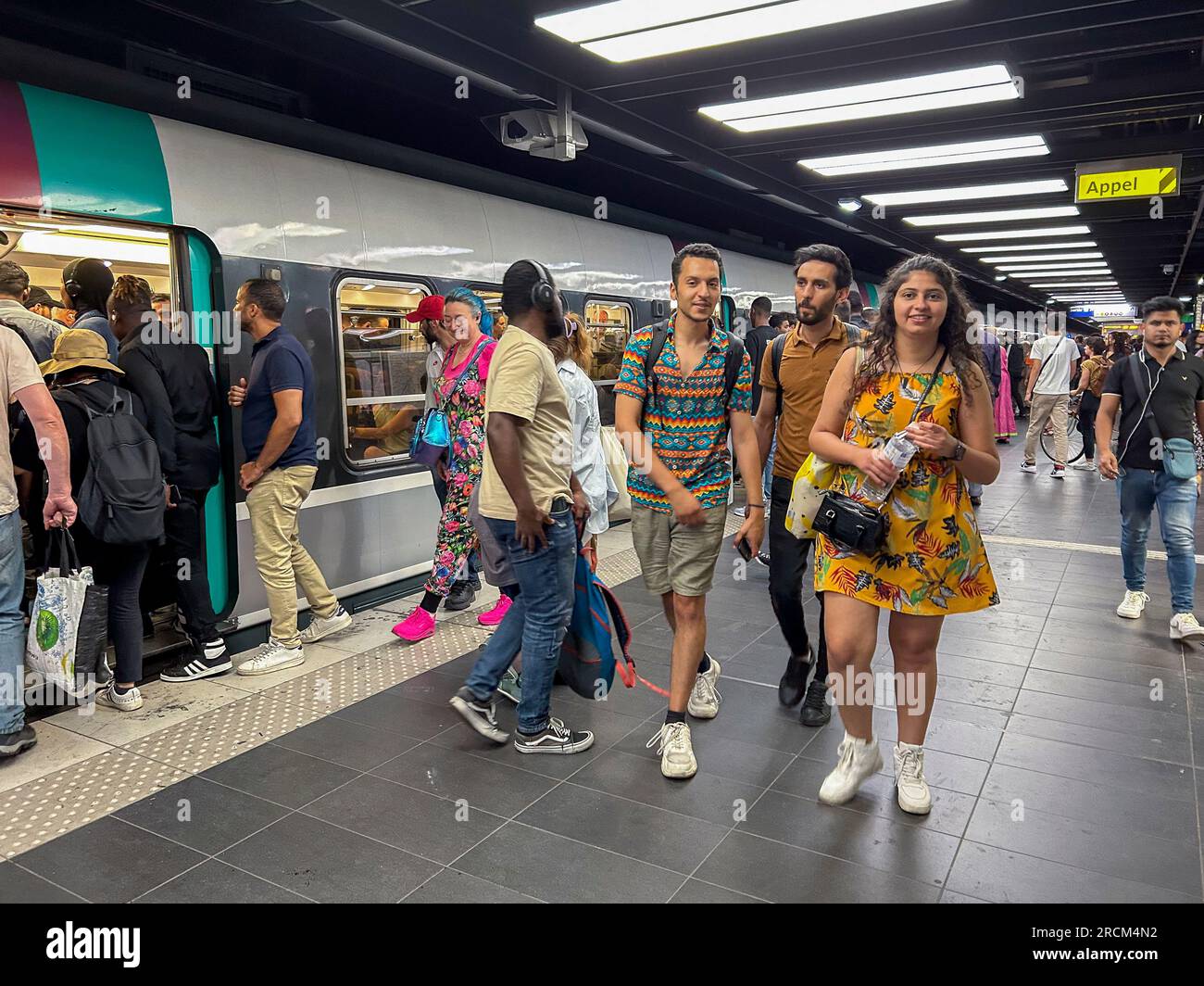Rer b rer hi-res stock photography and images - Alamy