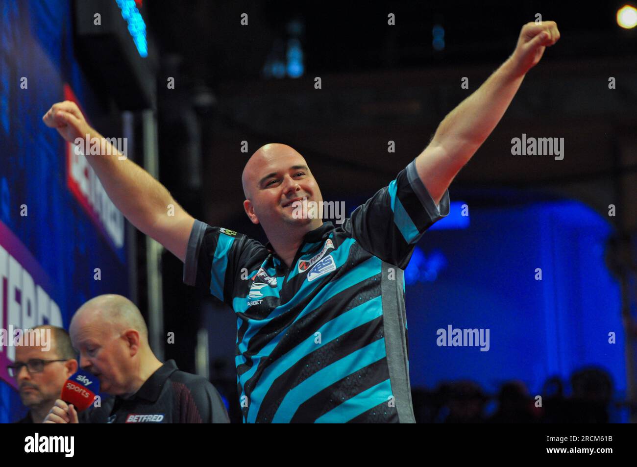 Rob cross darts 2023 hi-res stock photography and images - Alamy