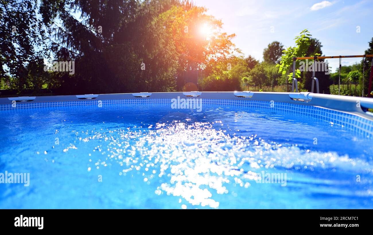 Swimming pool with metal frame for home and garden. Frame swimming pool ...