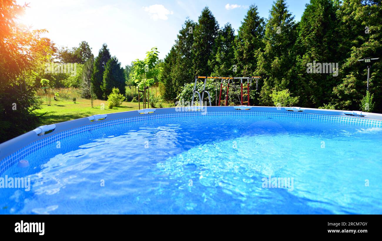 Swimming pool with metal frame for home and garden. Frame swimming pool ...