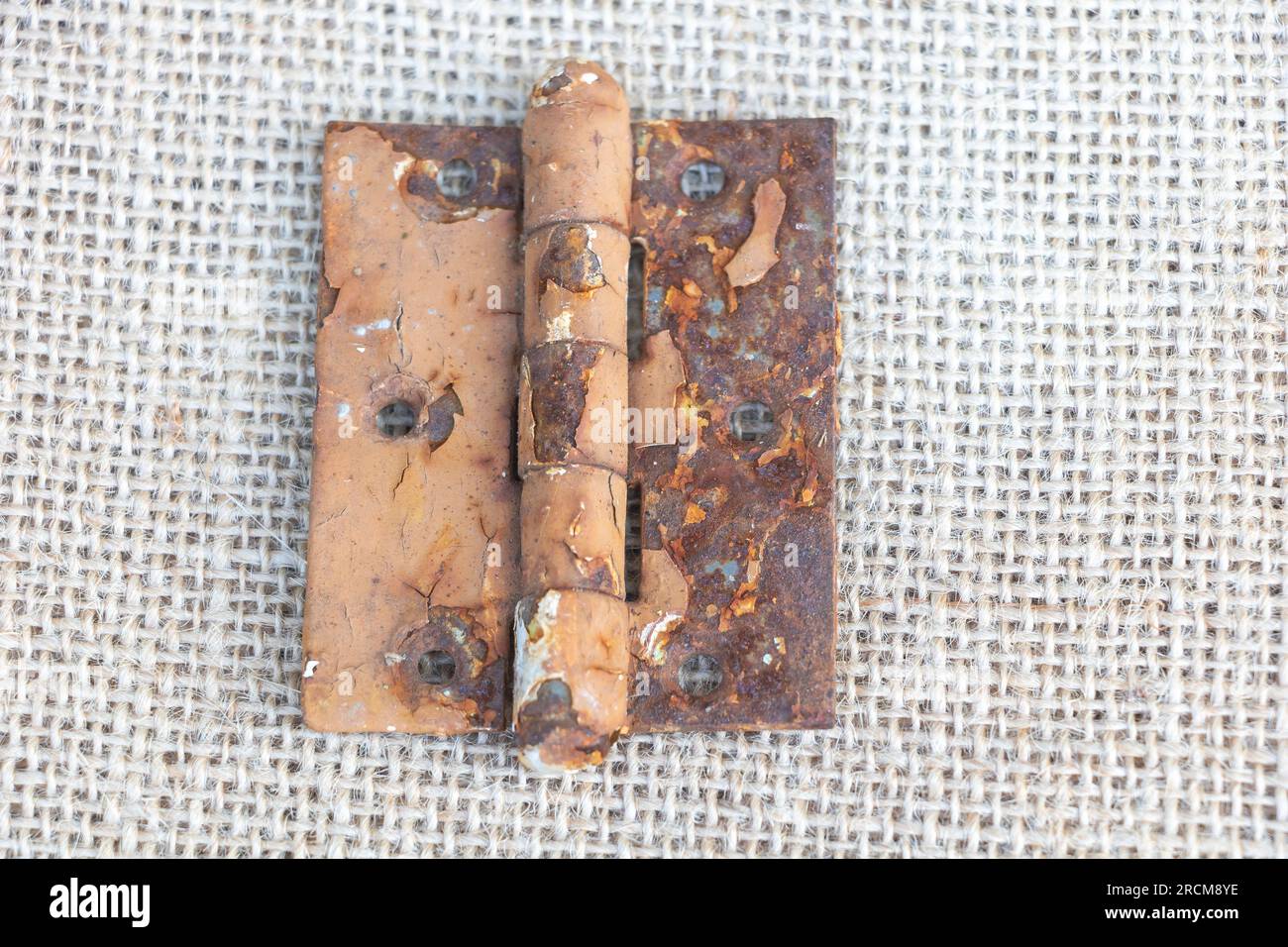 Antique hinge hi-res stock photography and images - Alamy