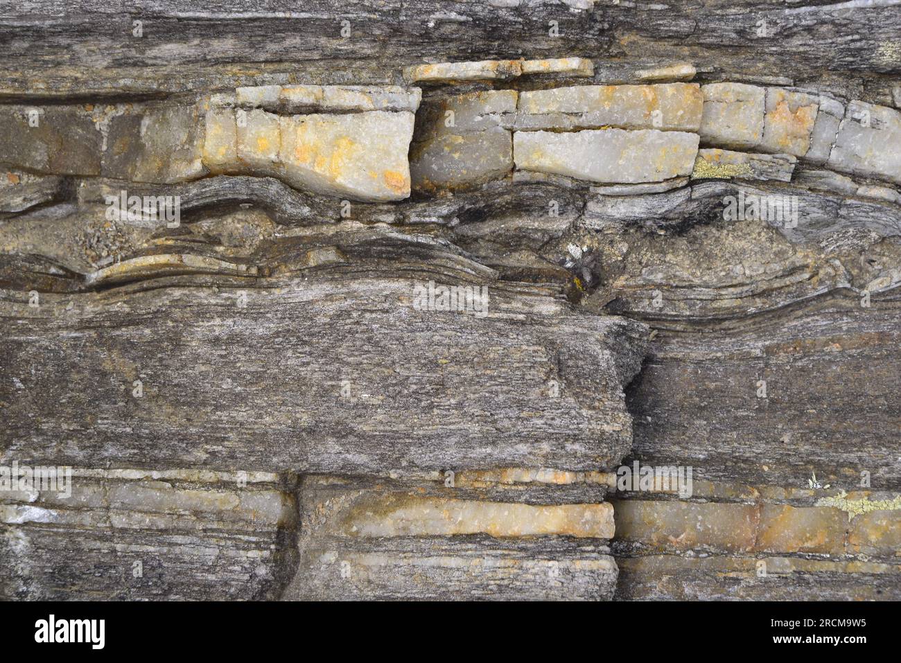 Different rock layers in the earth's crust Stock Photo - Alamy
