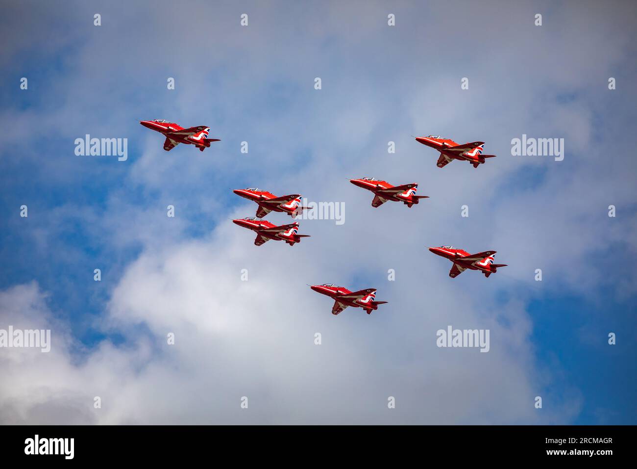 The Red Arrows display at RAF Fairford Royal International Air Tattoo ...