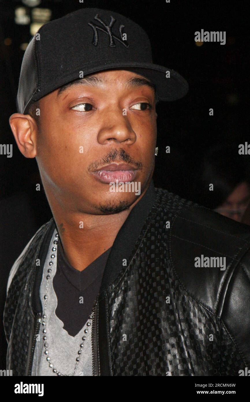 Ja Rule attends the premiere of Overture Films' "Brooklyn's Finest" at ...