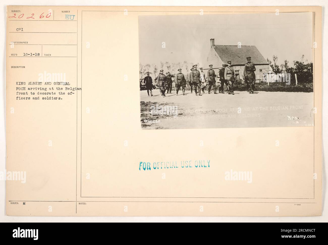 King Albert and General Poch arriving at the Belgian front to decorate ...