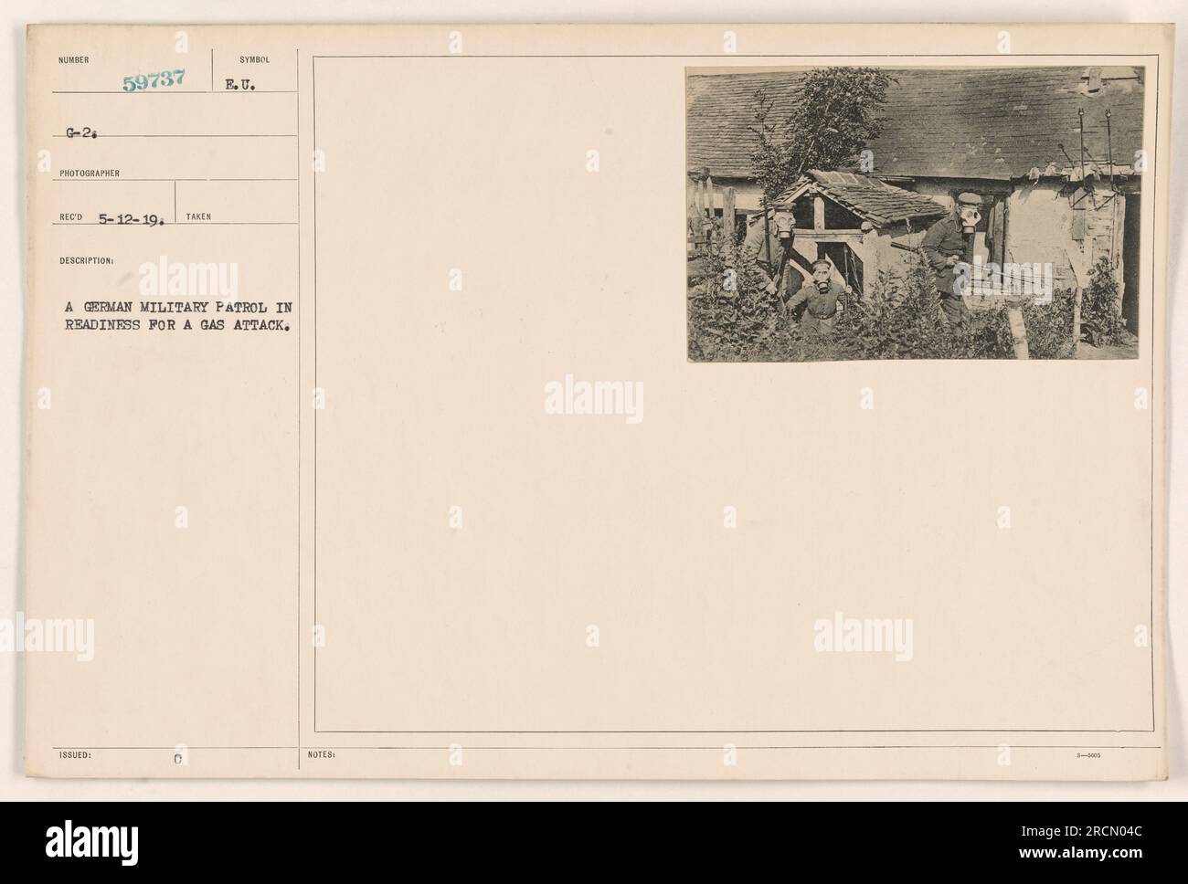 World war 1 trench gas masks hi-res stock photography and images - Alamy