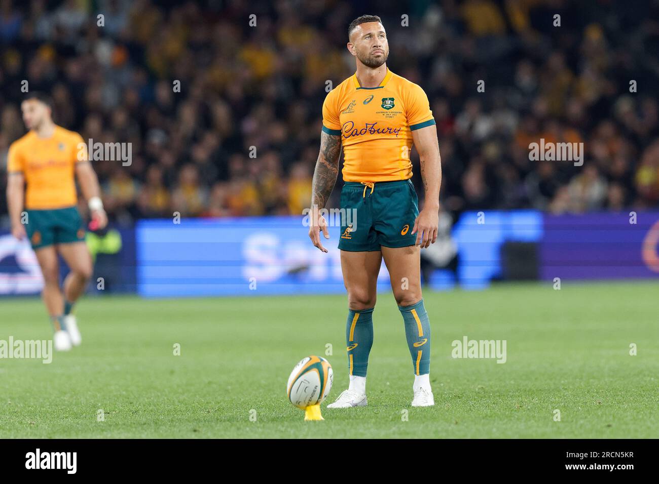 Rugby kick conversion hi-res stock photography and images - Alamy