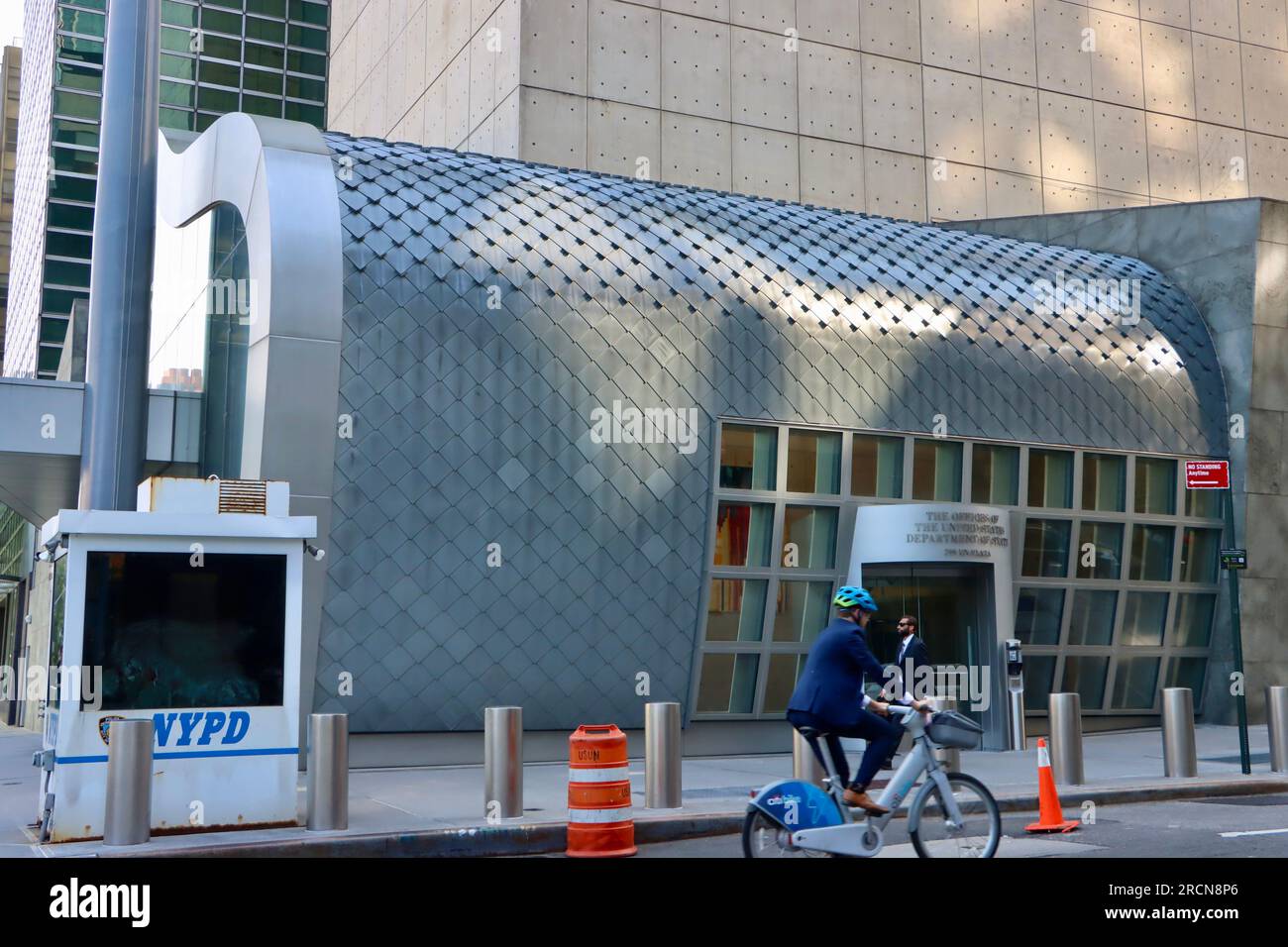 The U.S. Mission to the United Nations on First avenue across from the ...