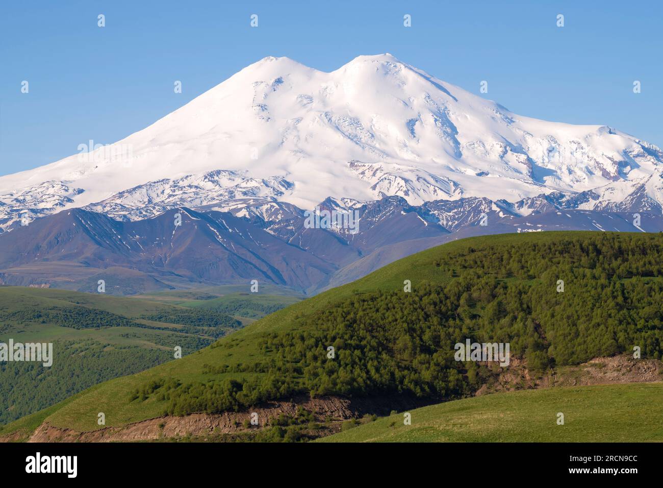 June landscape hi-res stock photography and images - Alamy