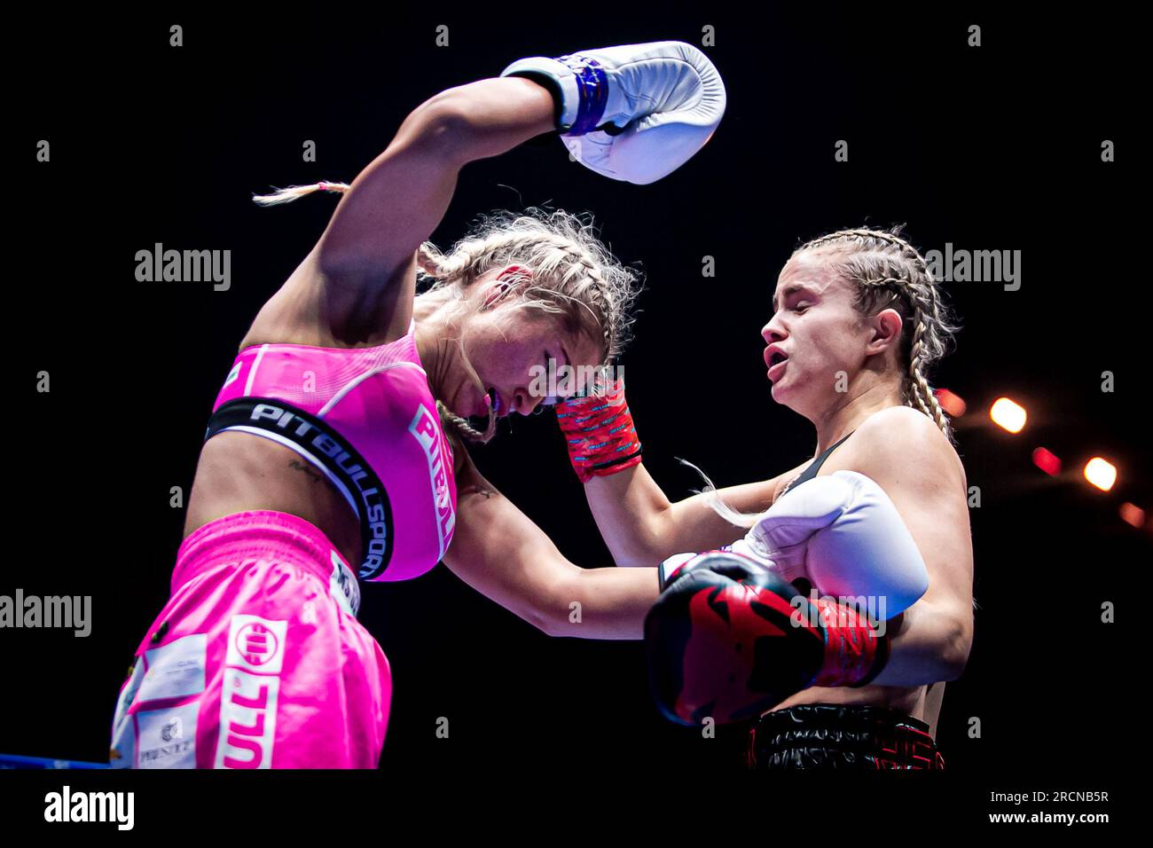 Daniella hemsley hi-res stock photography and images - Alamy