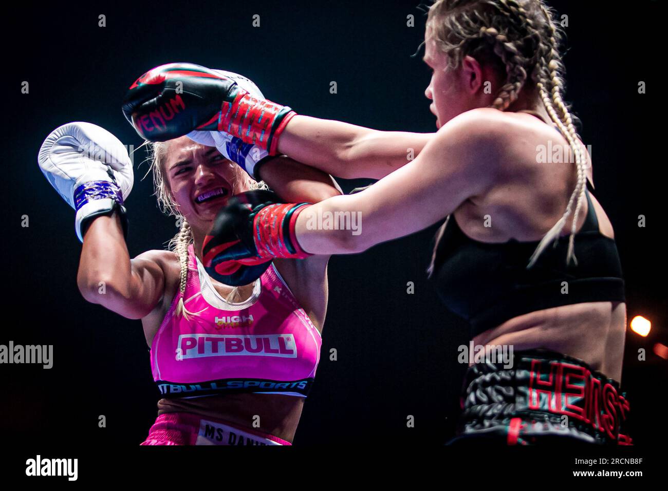 Daniella hemsley hi-res stock photography and images - Alamy