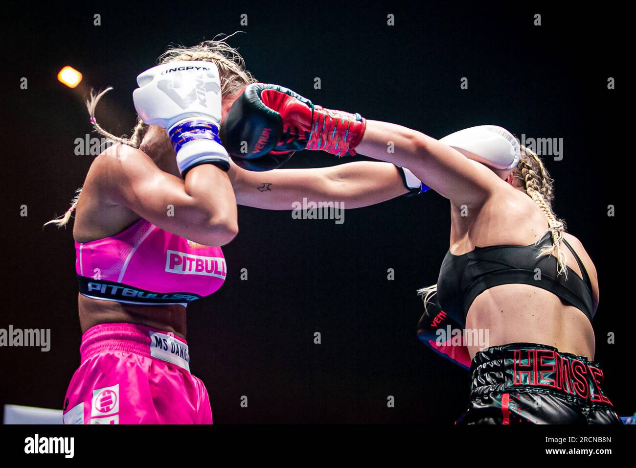 Daniella hemsley hi-res stock photography and images - Alamy