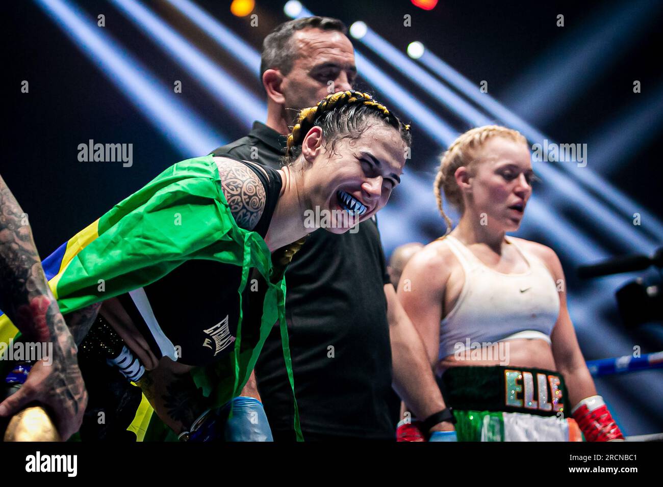 Elle brooke hi-res stock photography and images - Alamy