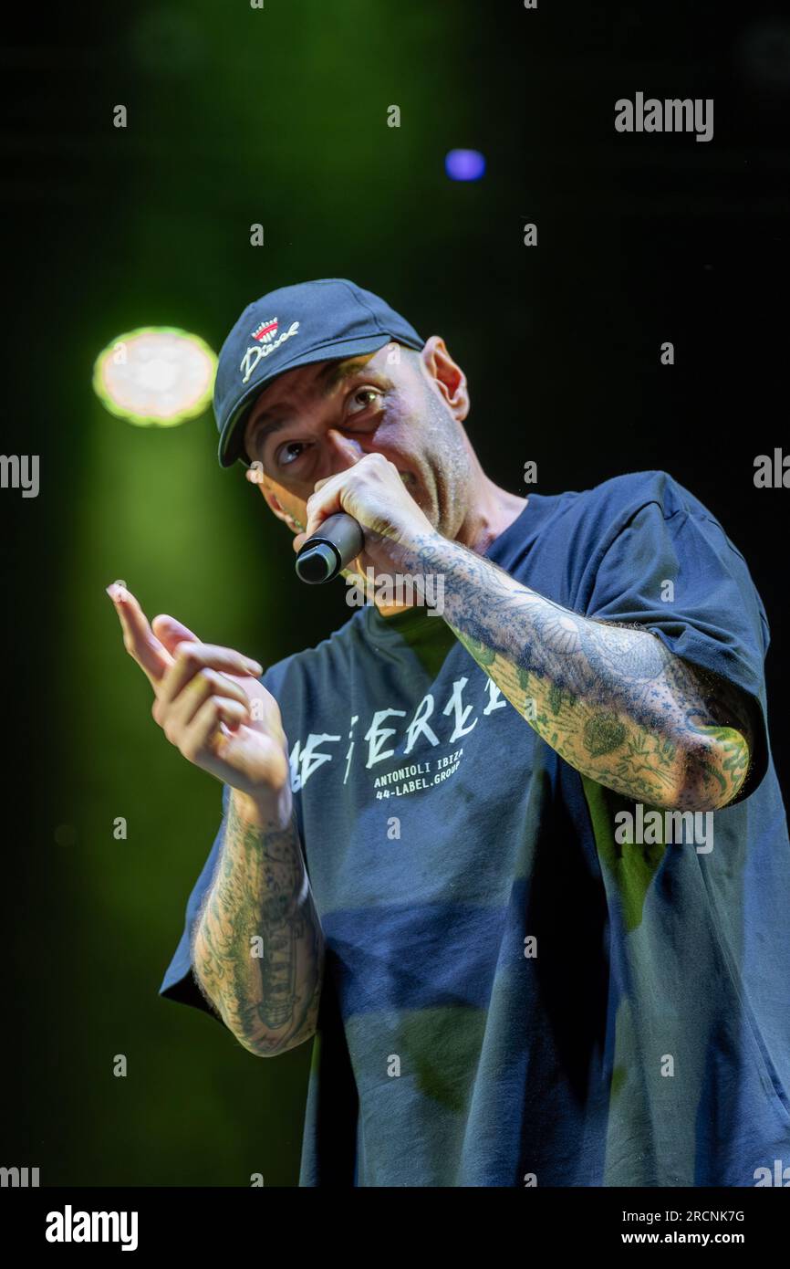 Fabri fibra 2023 hi-res stock photography and images - Alamy