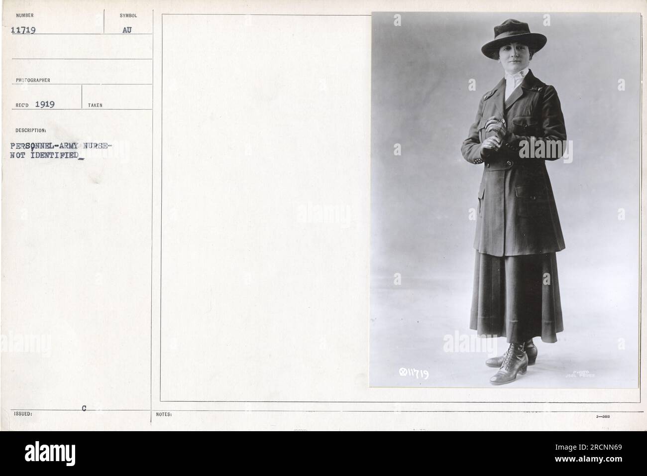 Image captured in 1919 depicts an unidentified army nurse during World ...