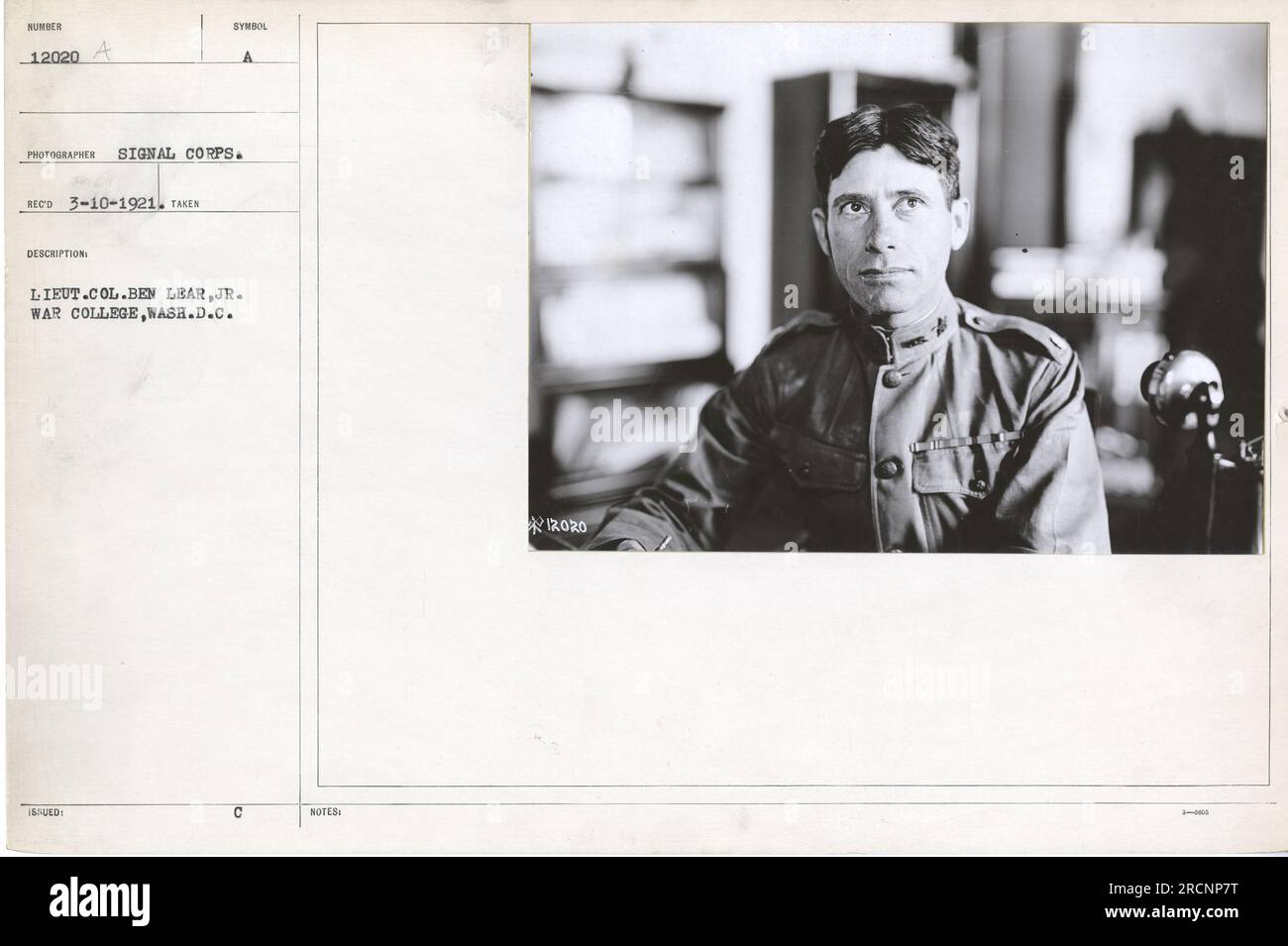Lieutenant colonel ben lear hi-res stock photography and images - Alamy