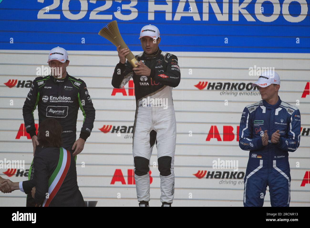 Mitch evans 1st place podium in the Race 1, first day of competition of ...