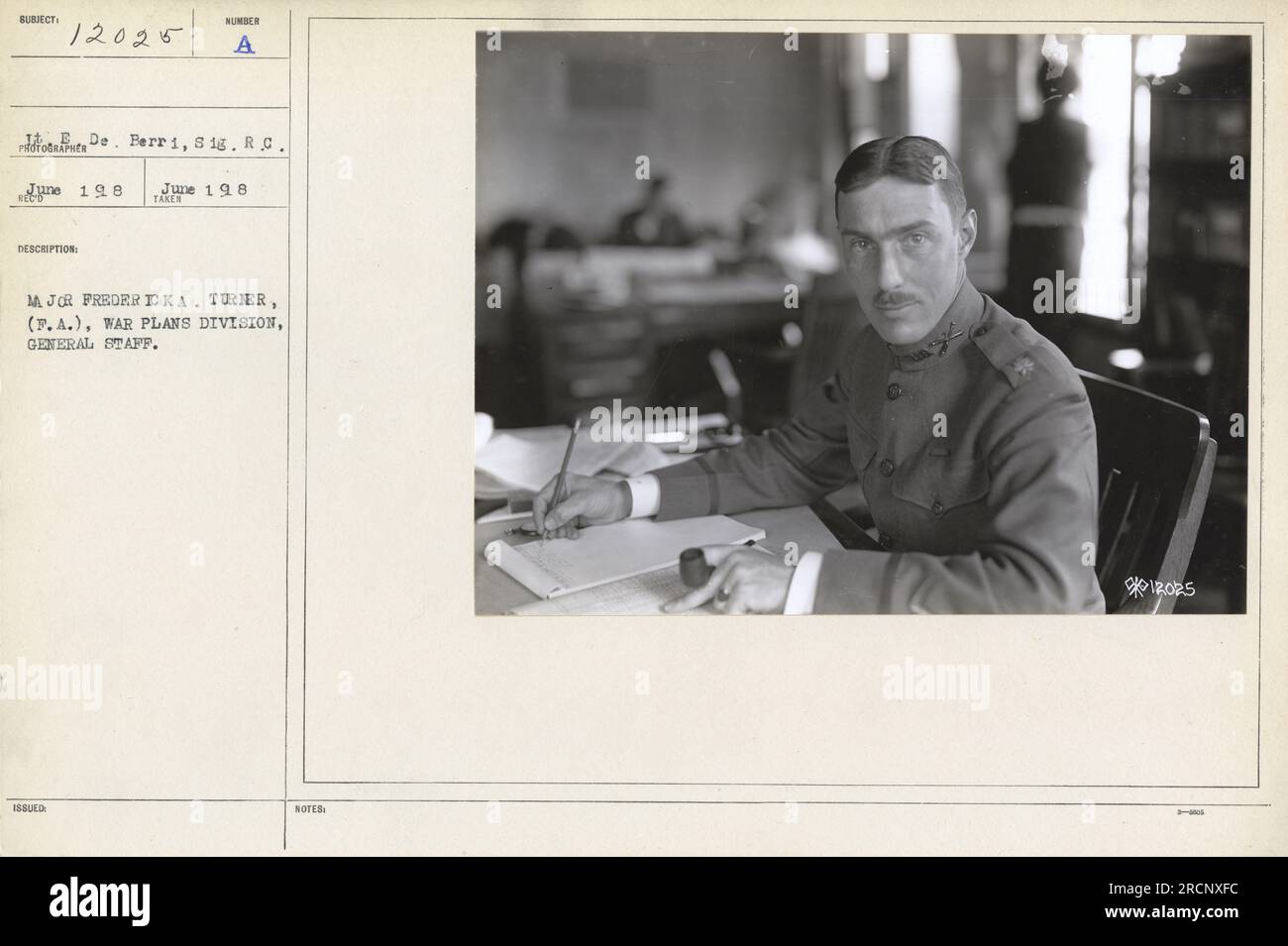 World war 1 bravery recognition hi-res stock photography and images - Alamy