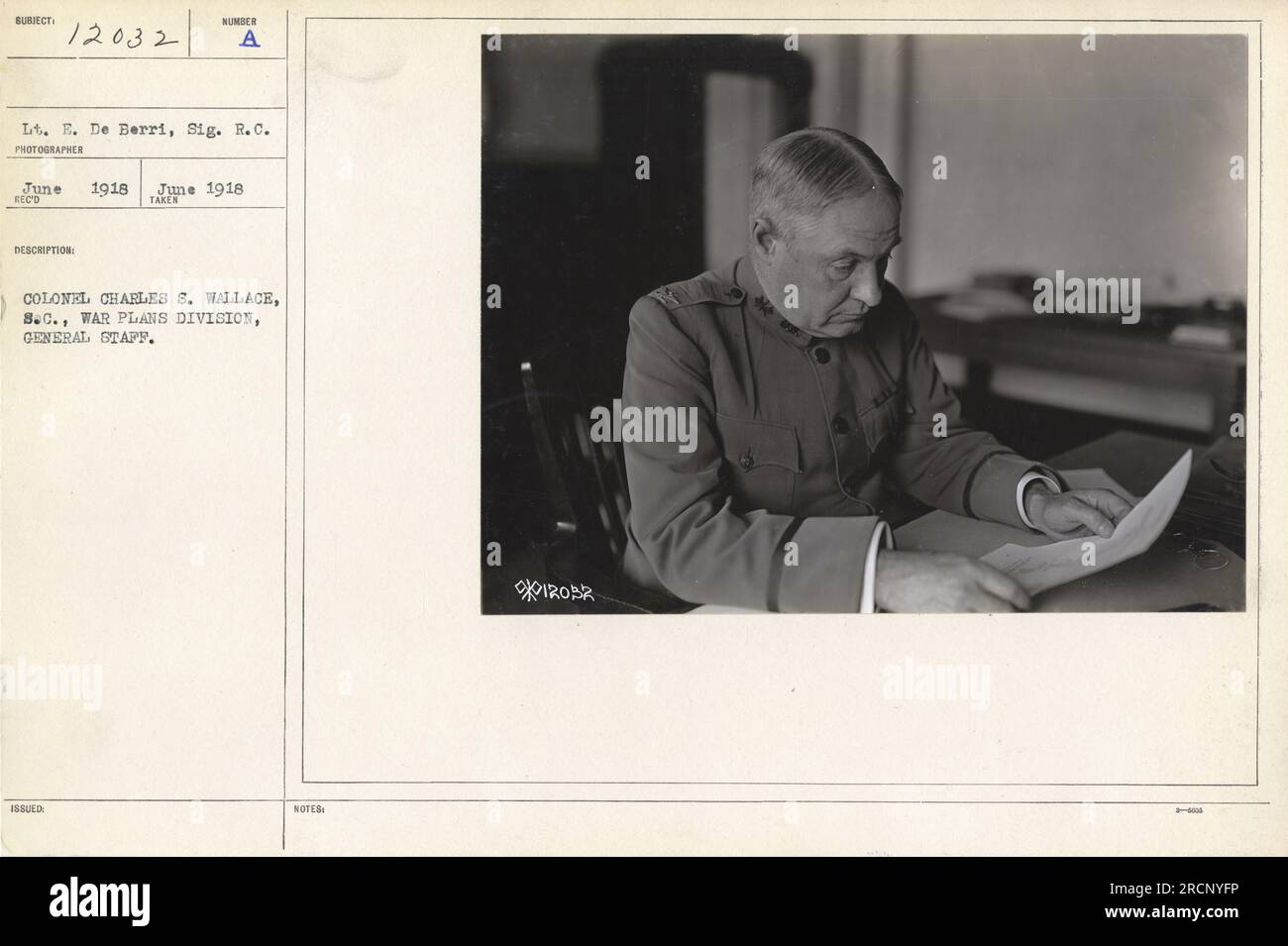 Colonel charles s wallace hi-res stock photography and images - Alamy