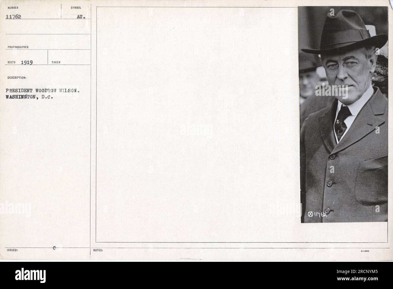 President Woodrow Wilson reviewing American troops during World War One ...