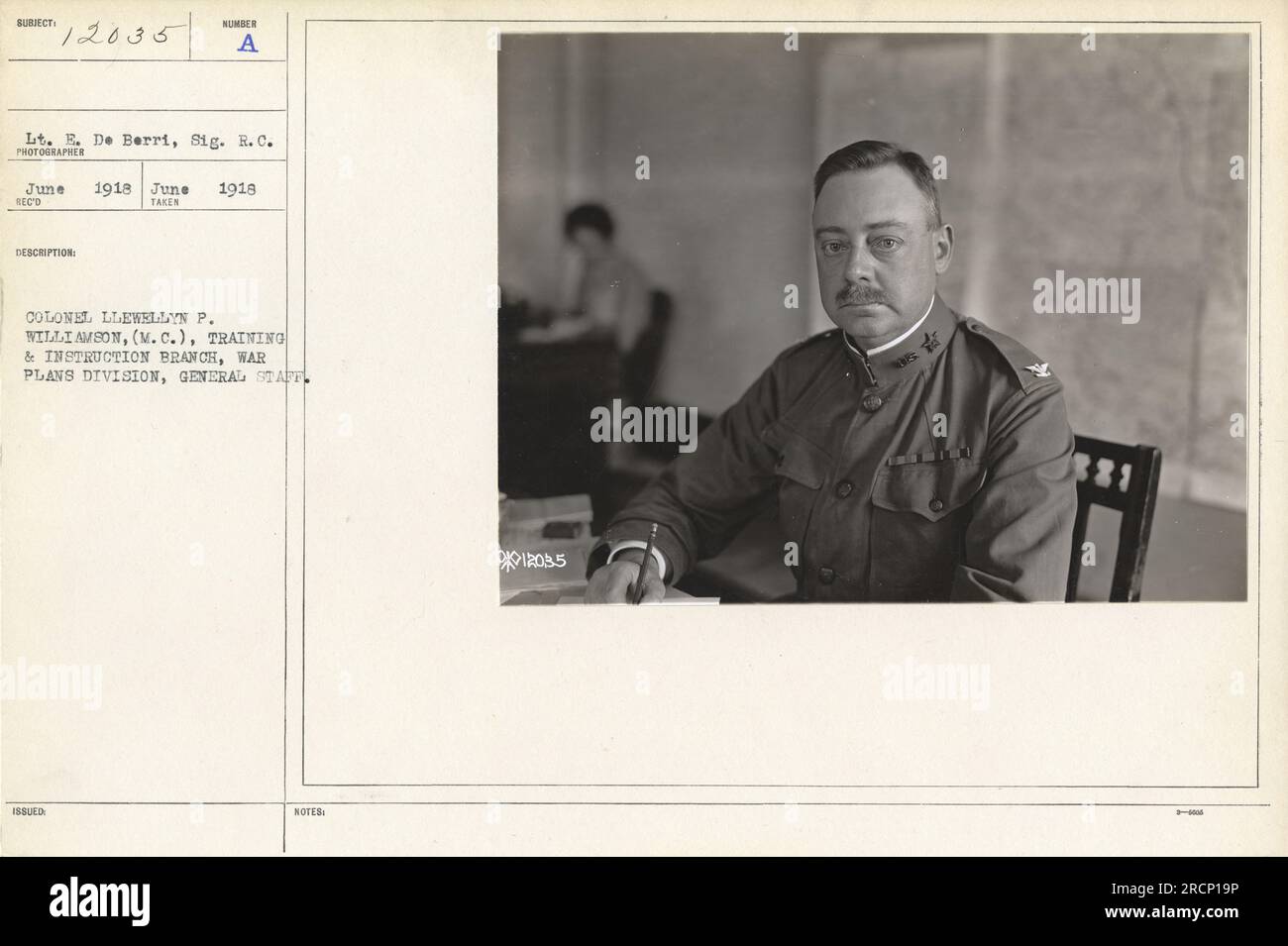 Lt. E. De Berri, a signal corps officer, depicted in a June 1918 ...