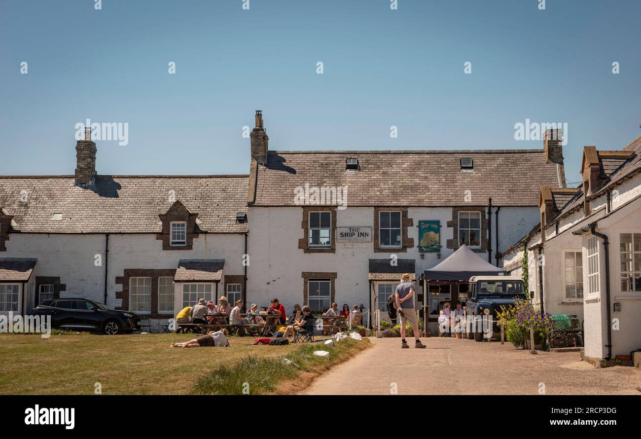The Ship Inn at Newton-by-the-Sea in Northumberland, UK Stock Photo - Alamy
