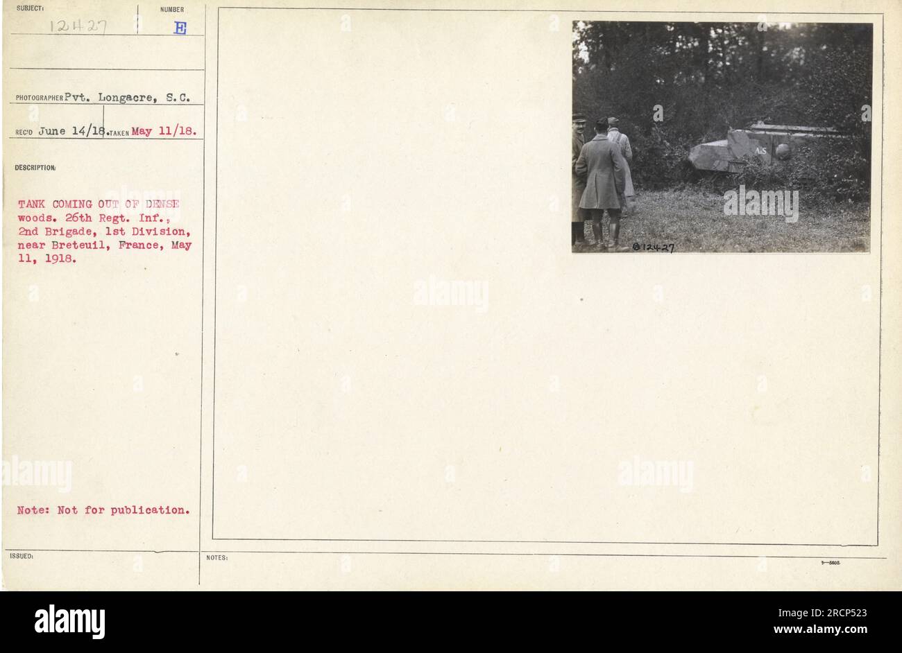 Photographs of tank movement hi-res stock photography and images - Alamy