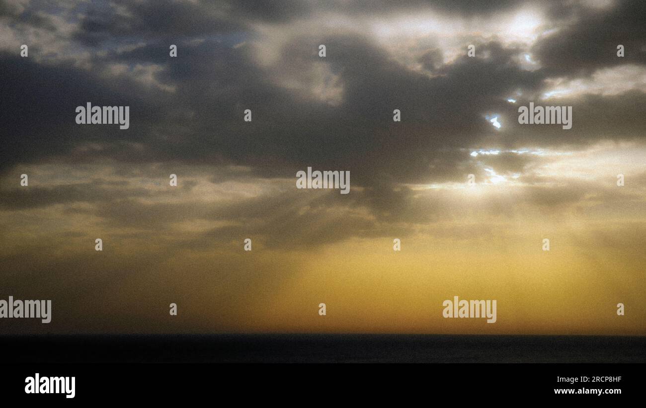 Sunrise grainy hi-res stock photography and images - Alamy