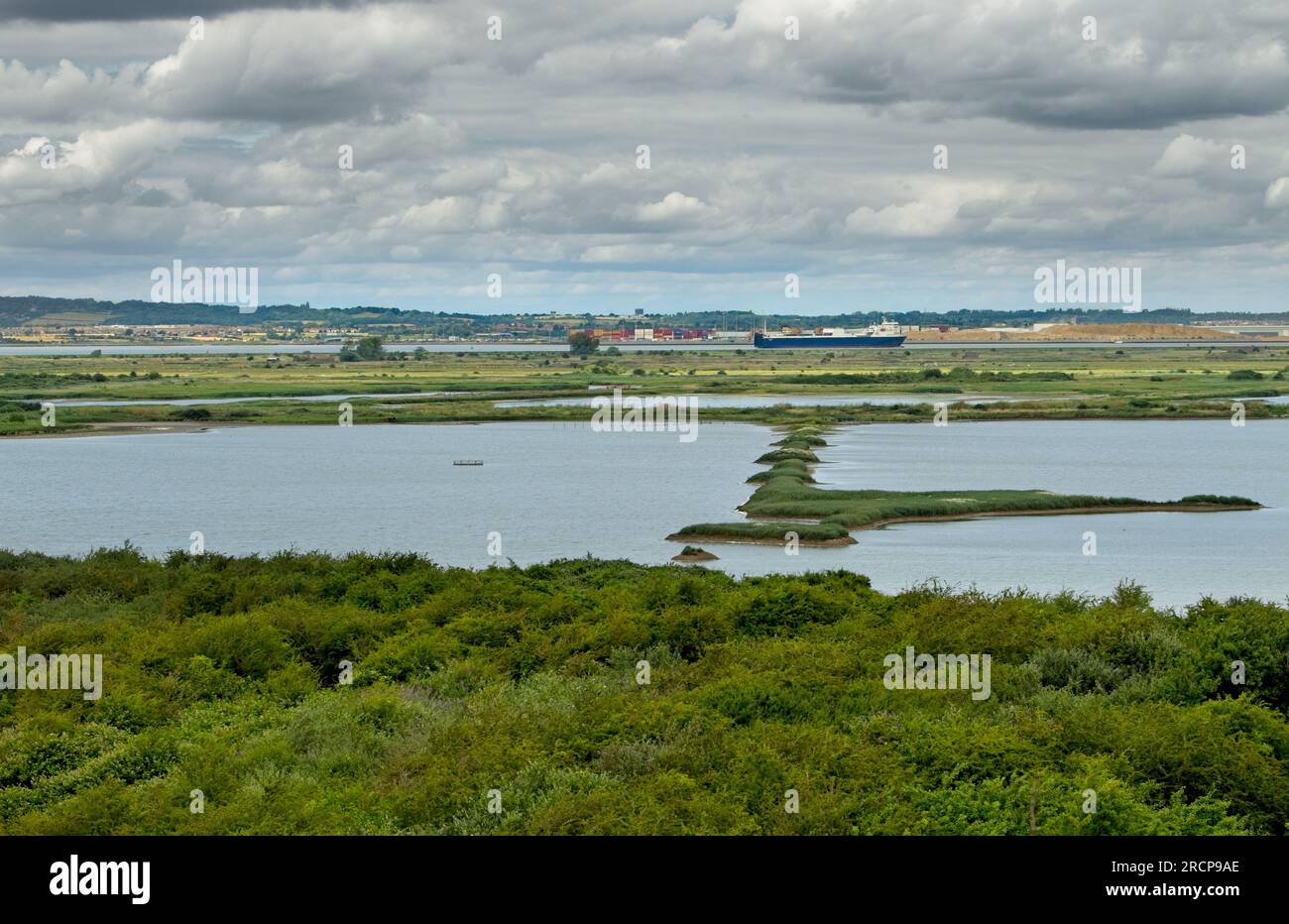 Cliffe pools hi-res stock photography and images - Alamy