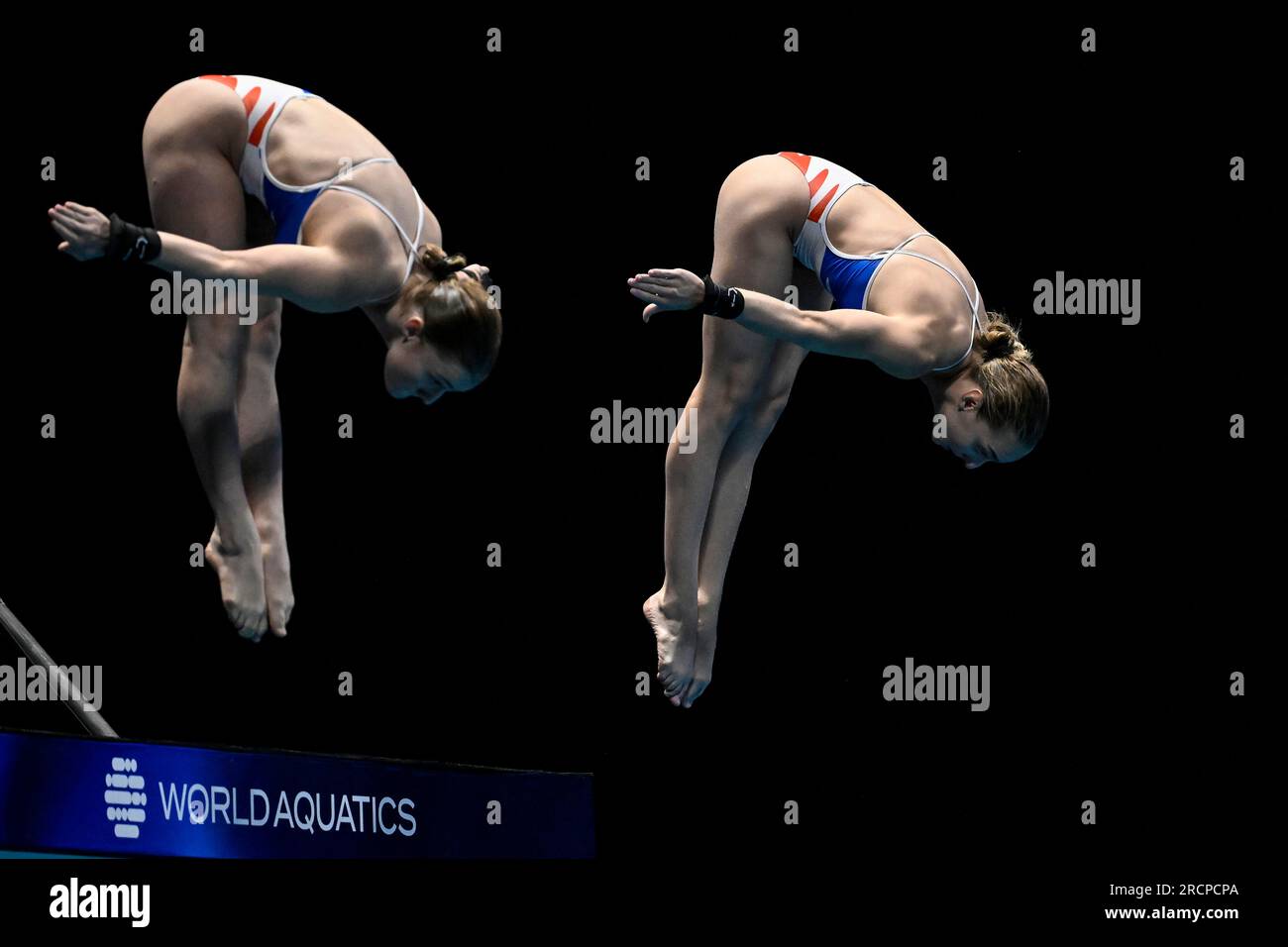 Women diving 10m 2023 hi-res stock photography and images - Alamy