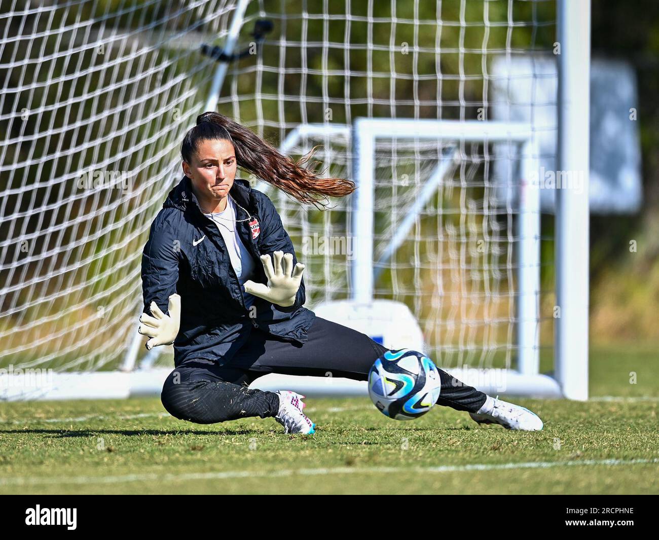 Lysianne proulx hi-res stock photography and images - Alamy
