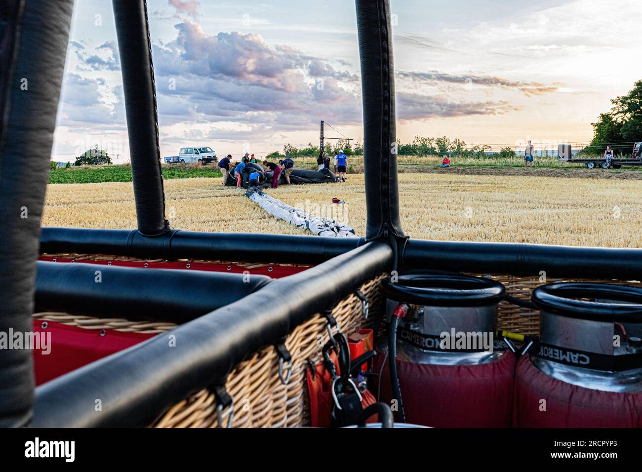 Reportage photos en montgolfière au-dessus de Pommard avec France ...
