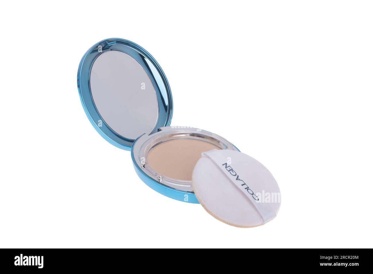 powder with mirror isolated on white background Stock Photo - Alamy