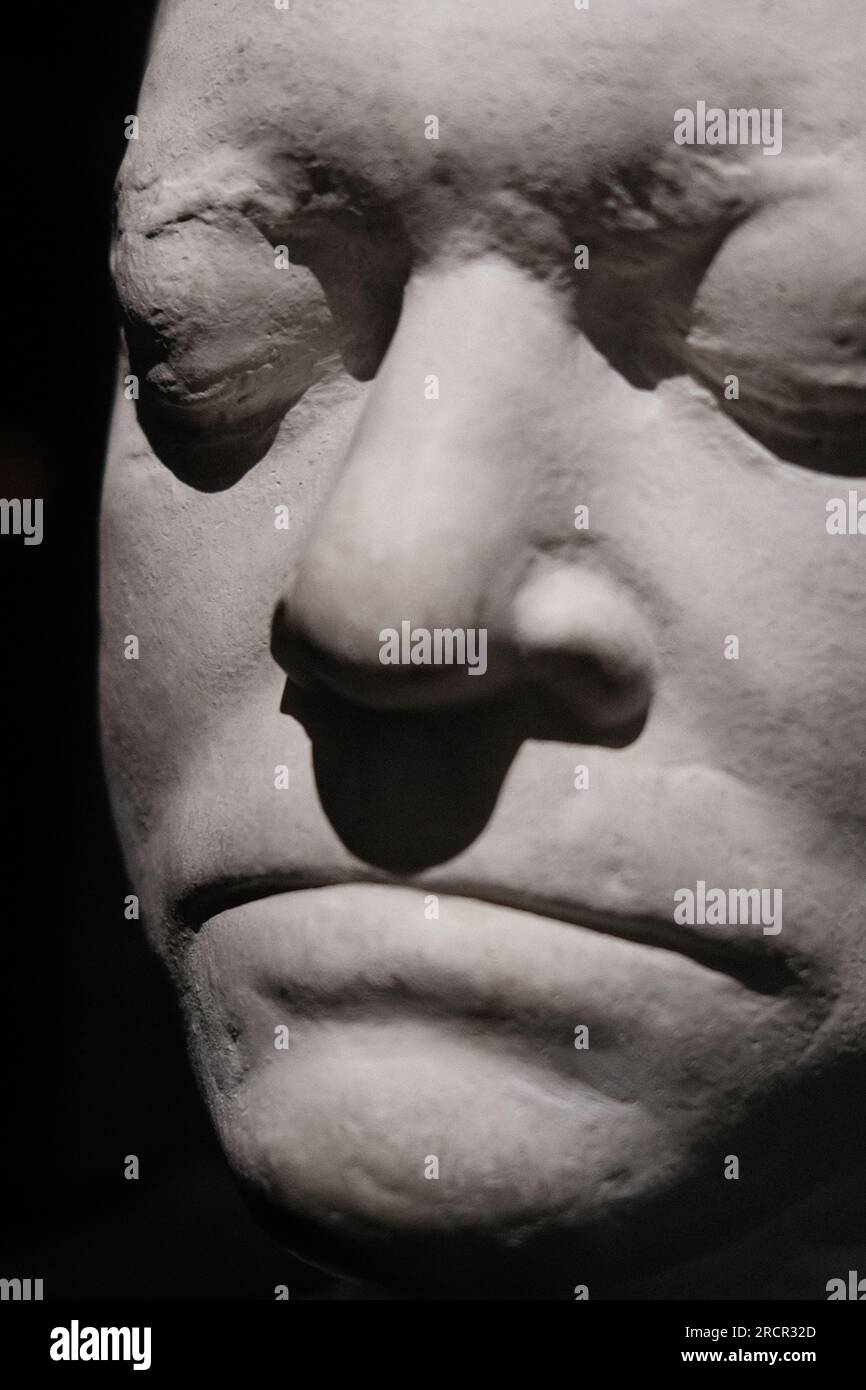 William blake death mask hi-res stock photography and images - Alamy