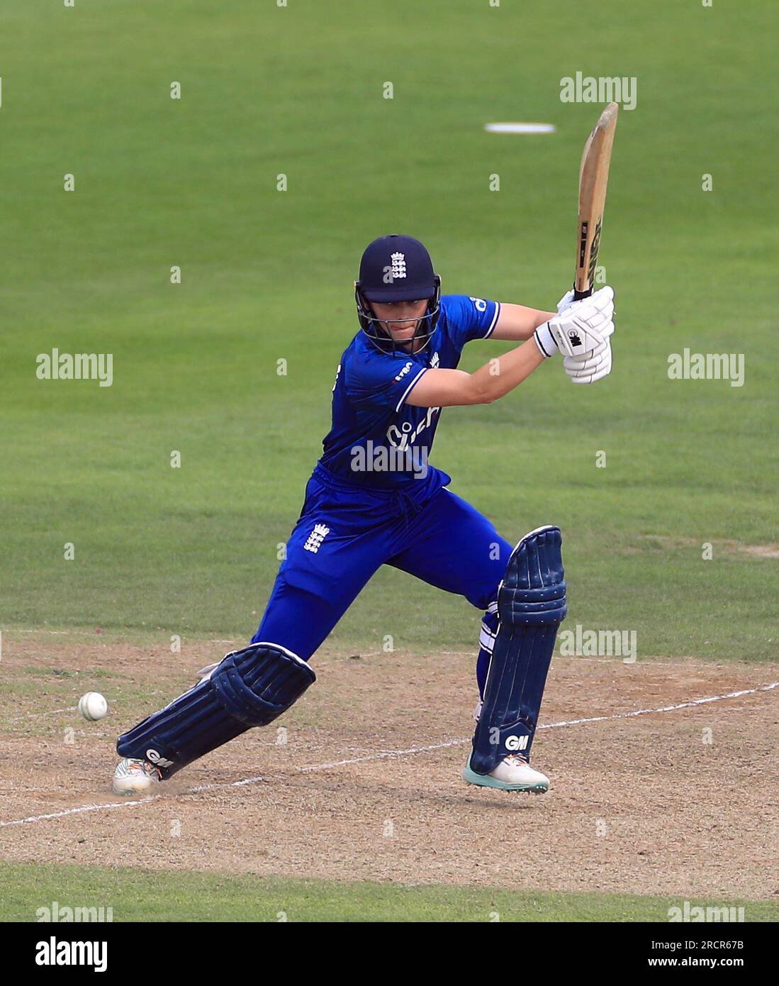 Englands amy jones batting hi-res stock photography and images - Alamy