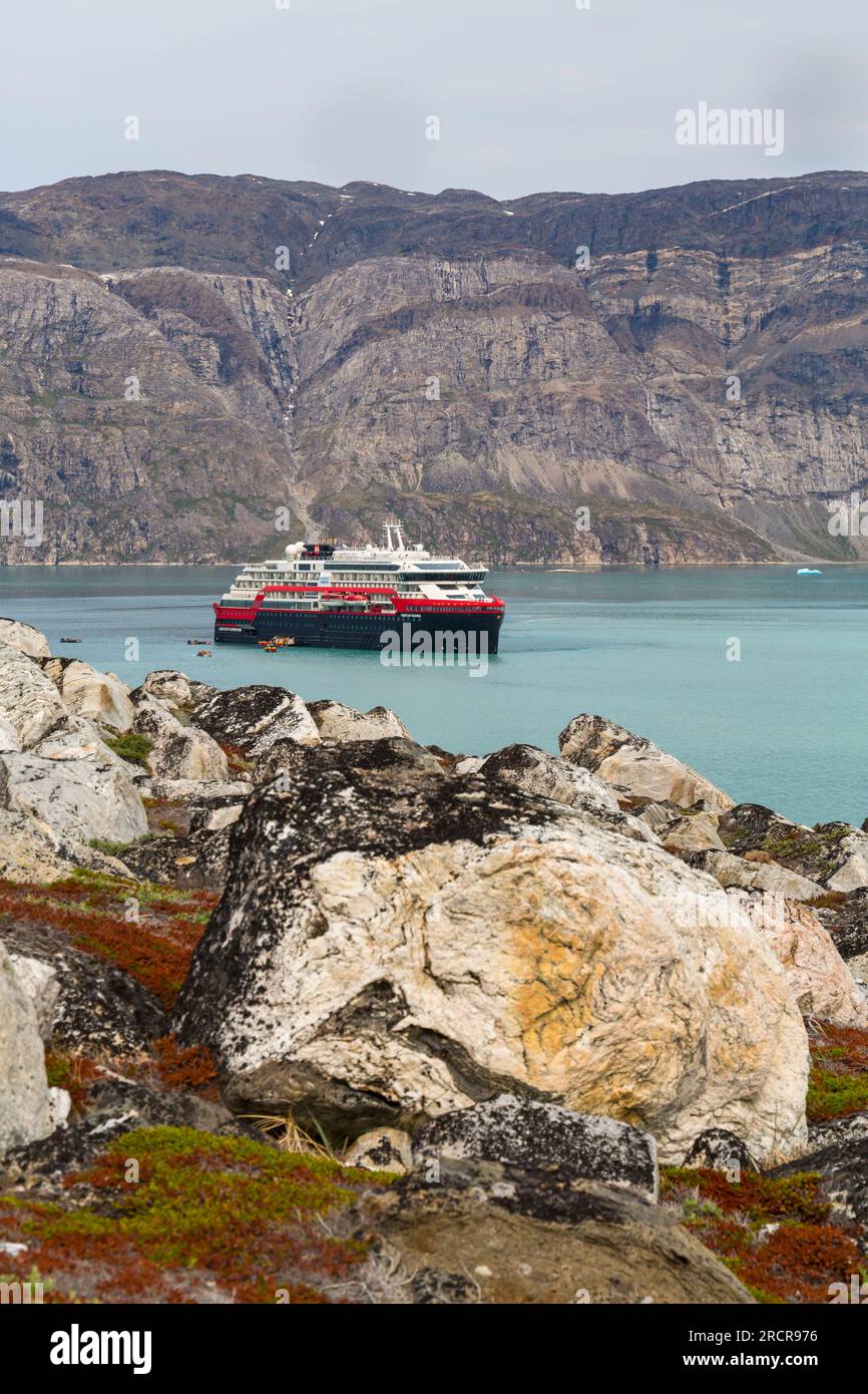 Hybrid powered Hurtigruten MS Fridtjof Nansen expedition cruiseship ...