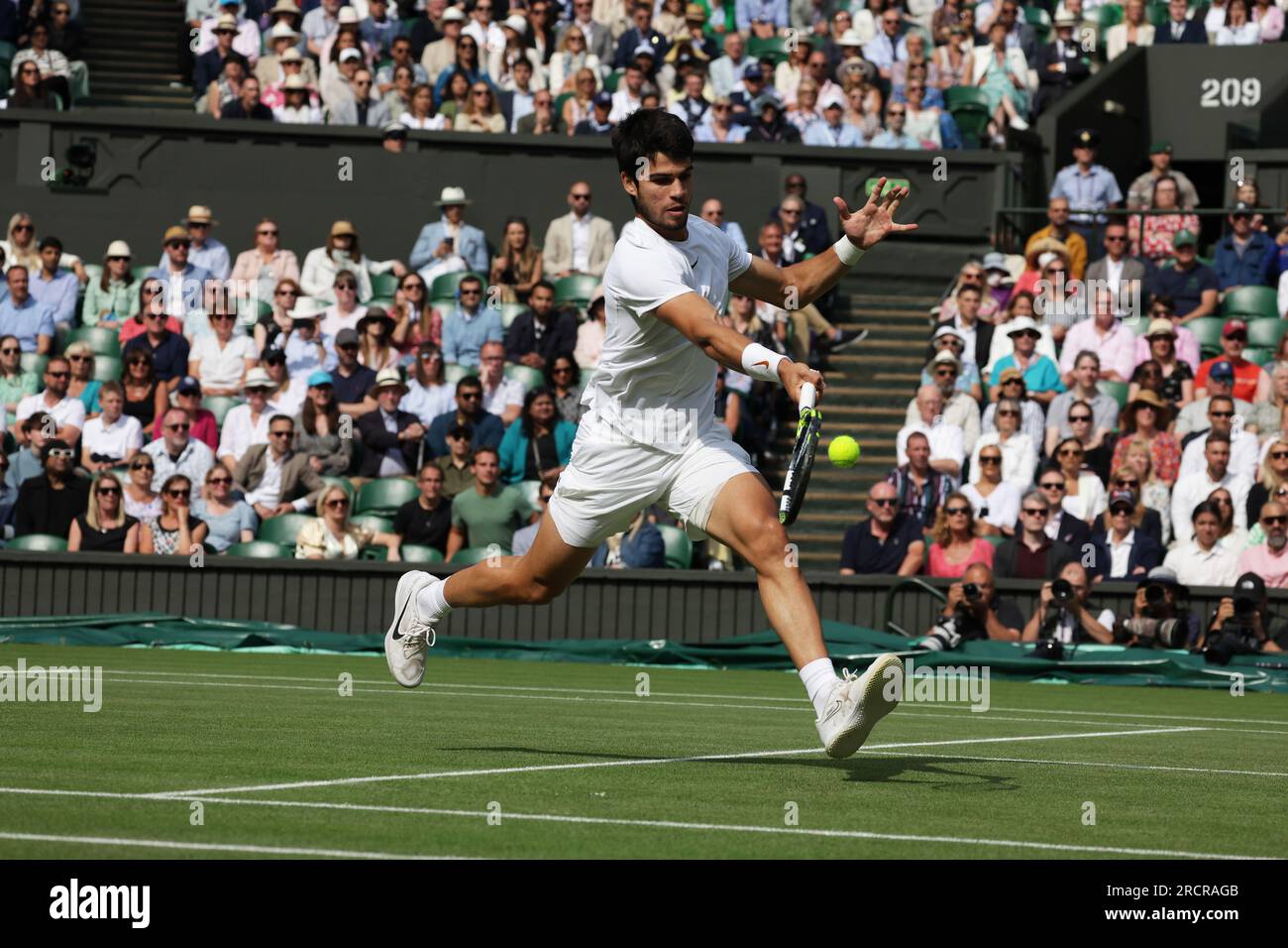 Wimbledon tennis final 2023 hi-res stock photography and images - Alamy