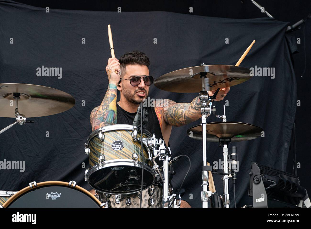 Alex Roman of Fame on Fire performs at Inkcarceration Music and Tattoo ...