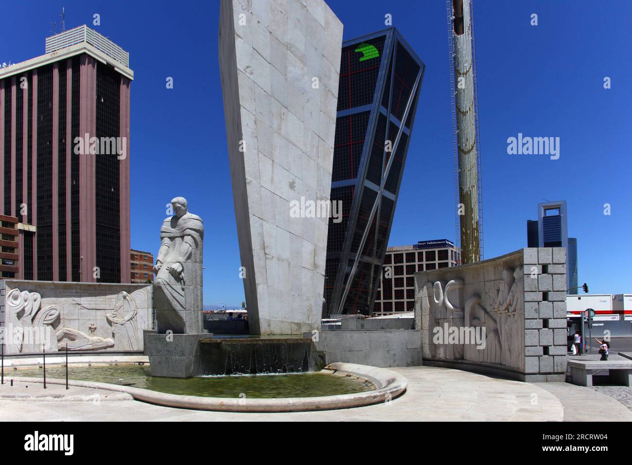Puerta de europa hi-res stock photography and images - Alamy