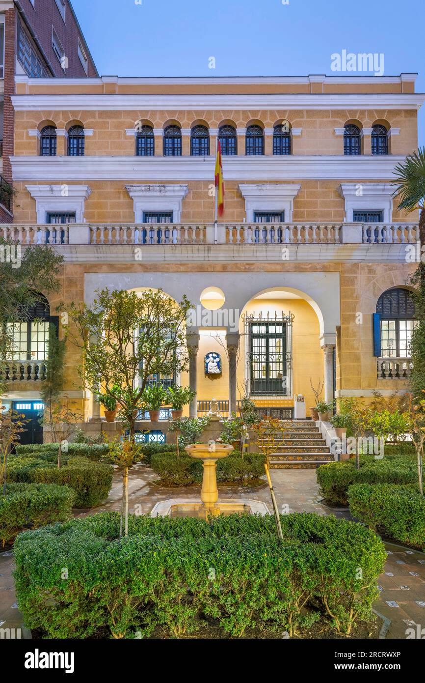 External view of the garden and of Casa Sorolla, Sorolla Museum, Madrid ...