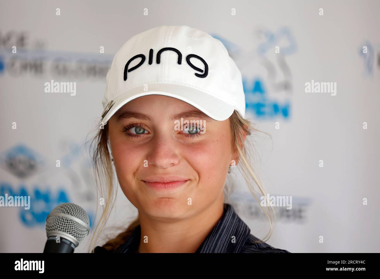 SYLVANIA, OH - JULY 15: Amateur golfer Mia Hammond does an interview ...