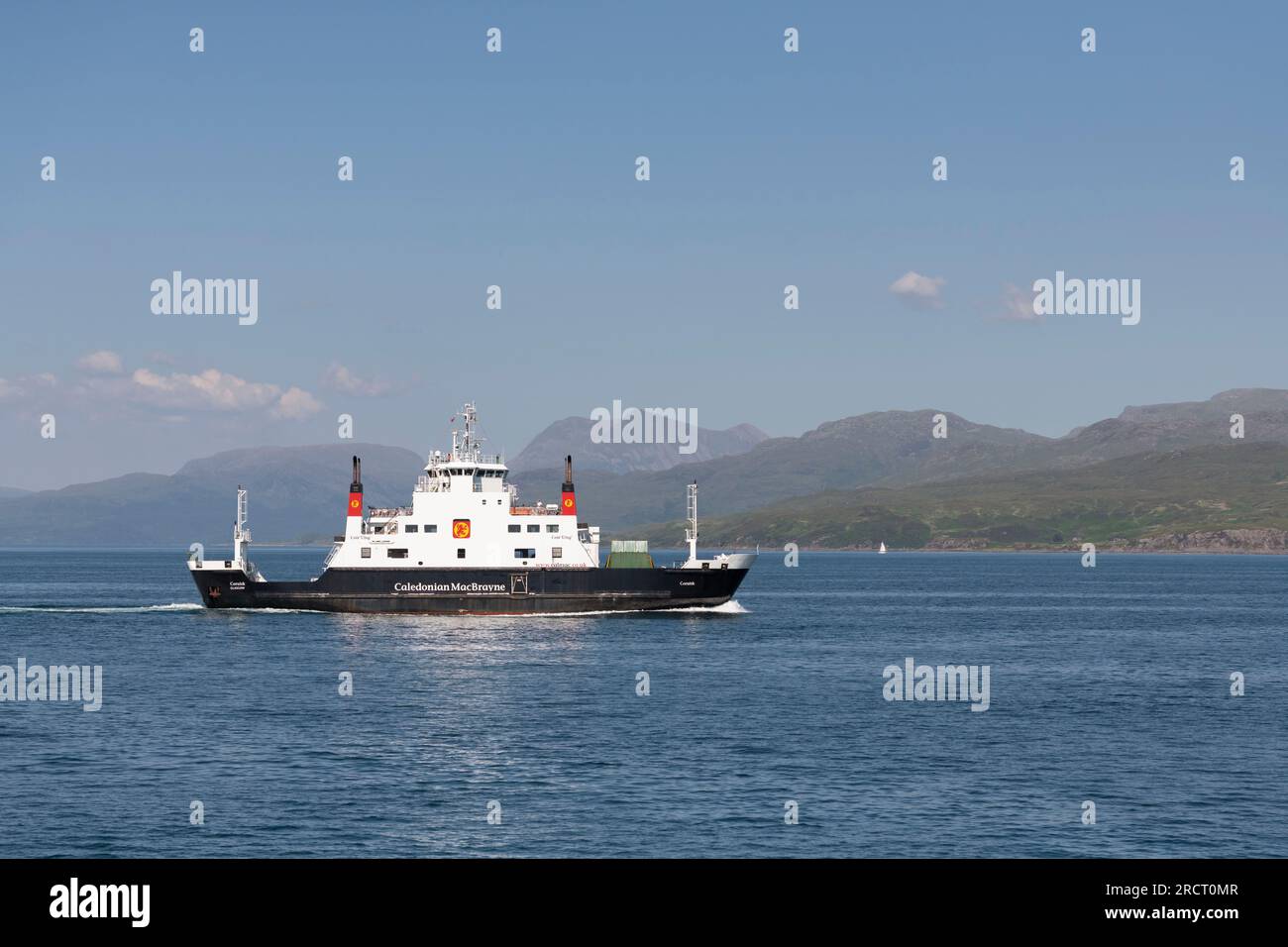 Car ferry hebrides hi-res stock photography and images - Alamy