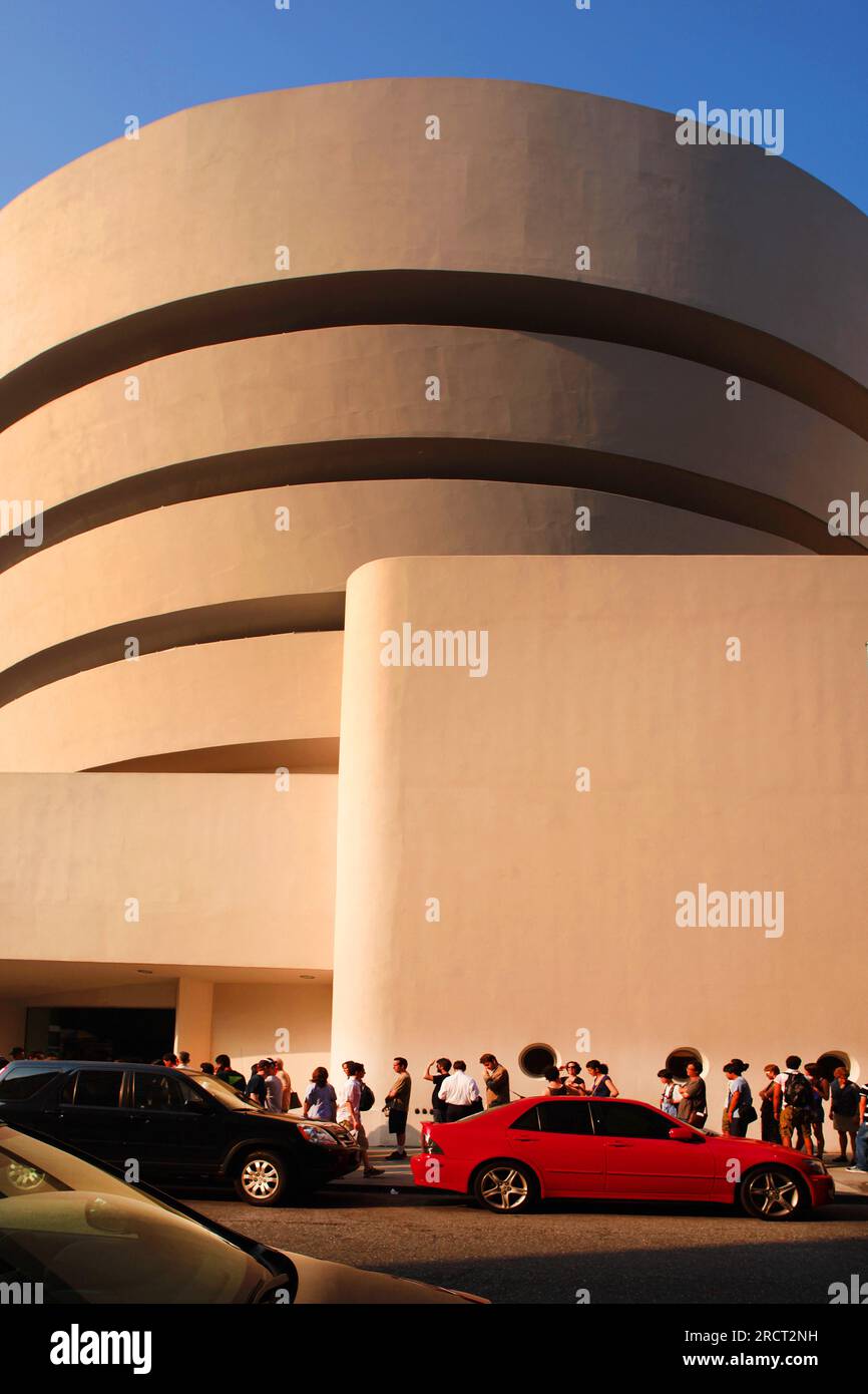Guggenheim museum, Manhattan, New York, U.S.A Stock Photo - Alamy