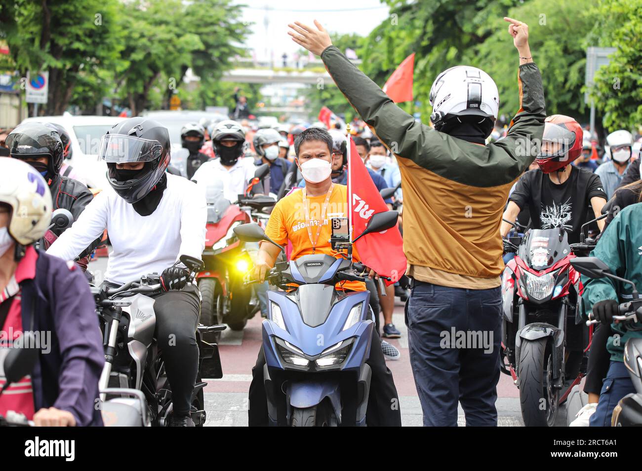 Demonstrators organize a car mob Respect My Vote to bring resignation ...
